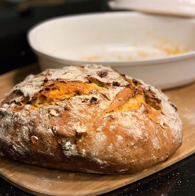 Three-Nut Grainy Loaf – Emile Henry USA
