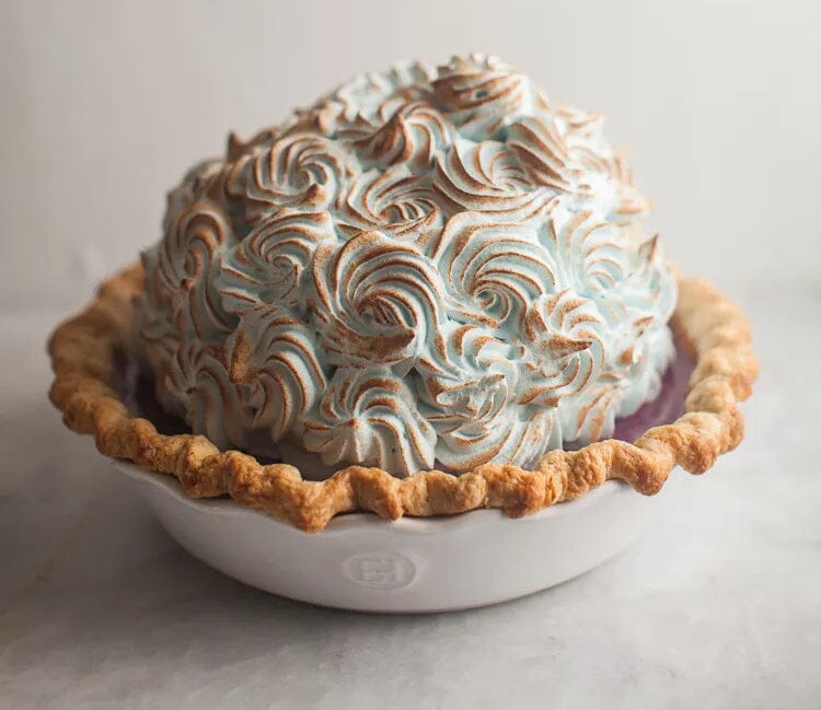 Modern Classics Pie Dish Delivers Stunning Sweet Potato Pie - Zoe Bake ...